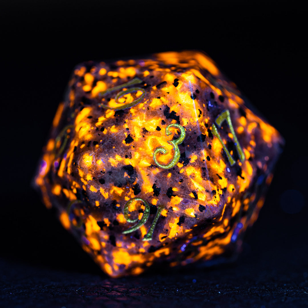 URWizards D&D Yooperlite Gemstone Engraved Dice Set – Urwizards