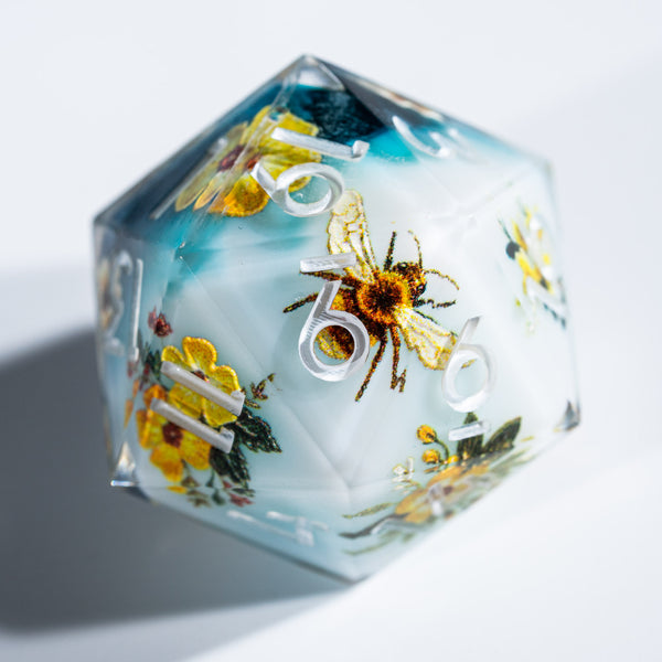 Inner-dice Handmade Sharp Edge Resin Dice Set -Fairytale Bees- | Urwizards