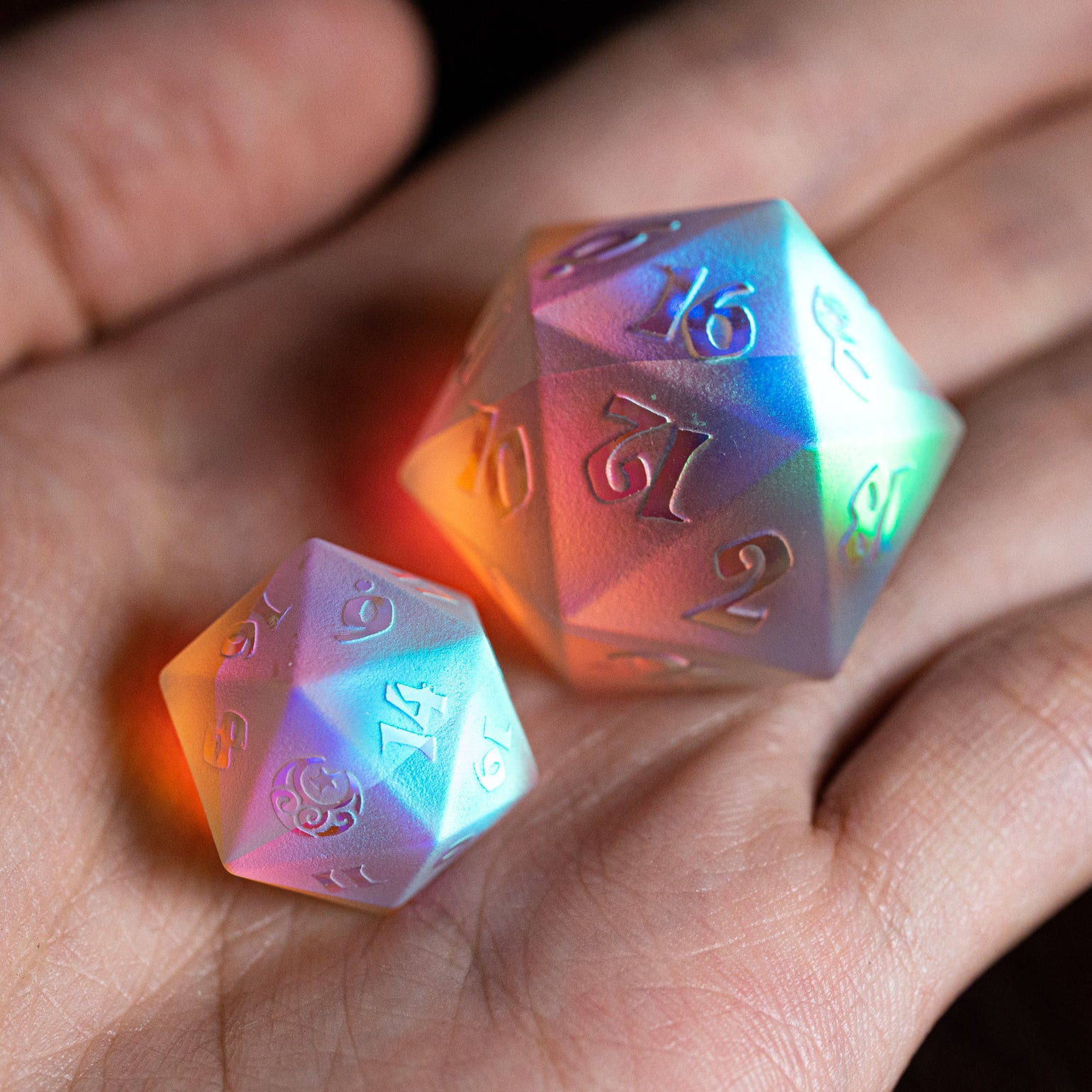 URWizards D&D Engraved Giant 30mm D20 Raised Moon & Star – Urwizards